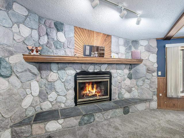 6313 Somerset Lane