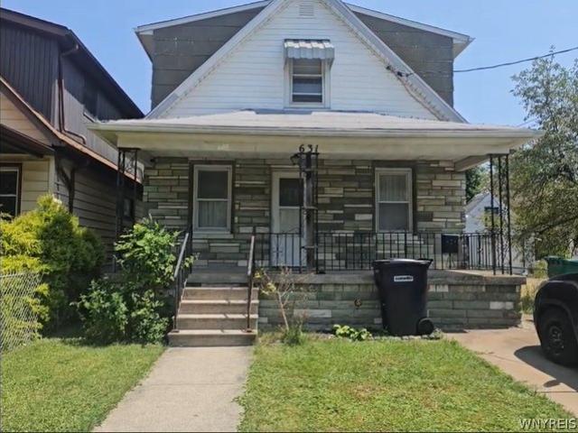 631 35th St, Niagara Falls, NY 14301