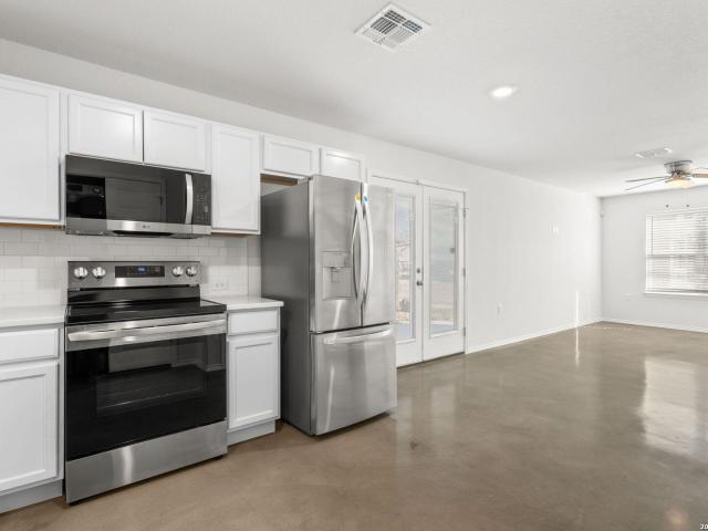631 Carolina St, Unit 4, San Antonio, TX 78210 | MLS #1935