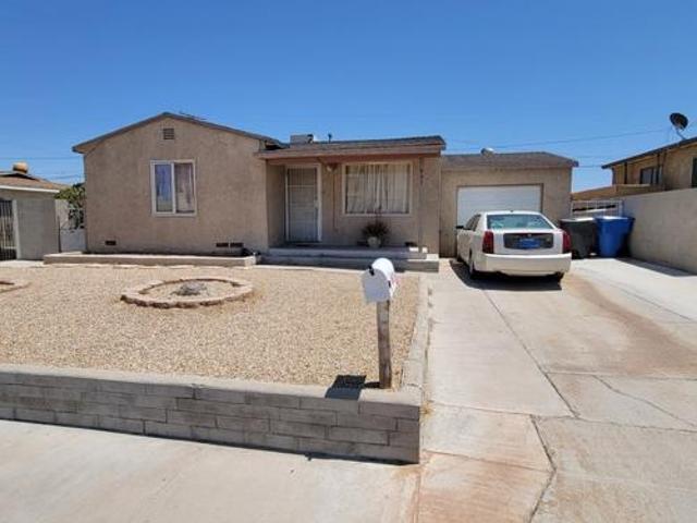 631 Adele Dr, Barstow, CA 92311