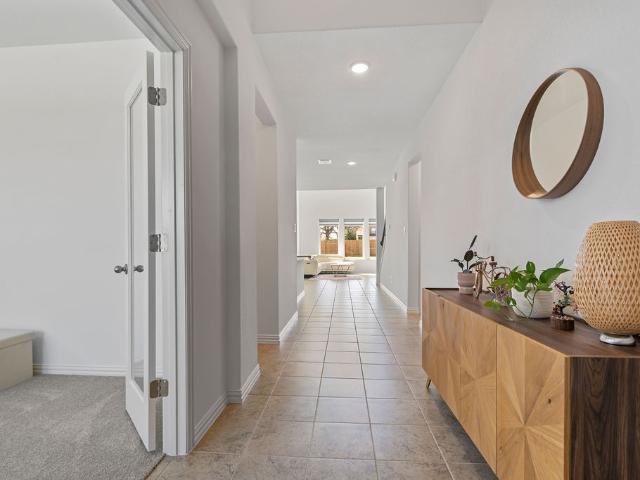 631 Breeze Hollow Ln, Georgetown, TX 78628 | MLS #1655