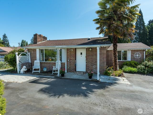 631 Giltner Lane