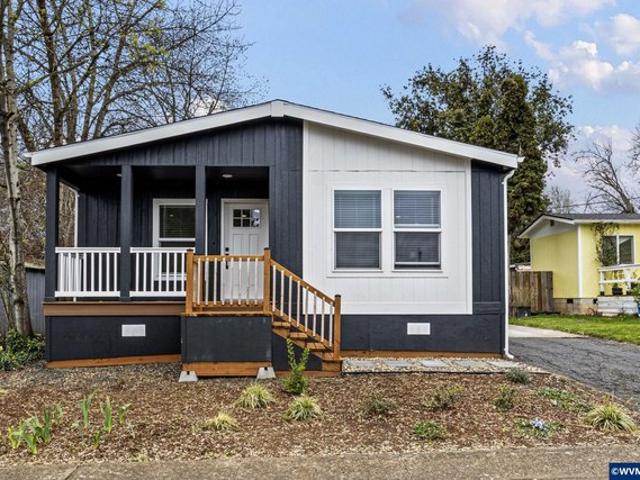 631 E Ellendale Ave Unit 206, Dallas, OR 97338