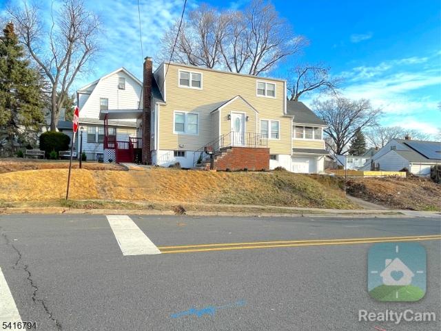 631 Elm St, Roselle, NJ 07203 | MLS #4014 | Compass