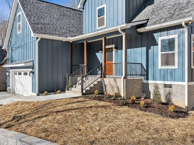 631 Ewell Dr