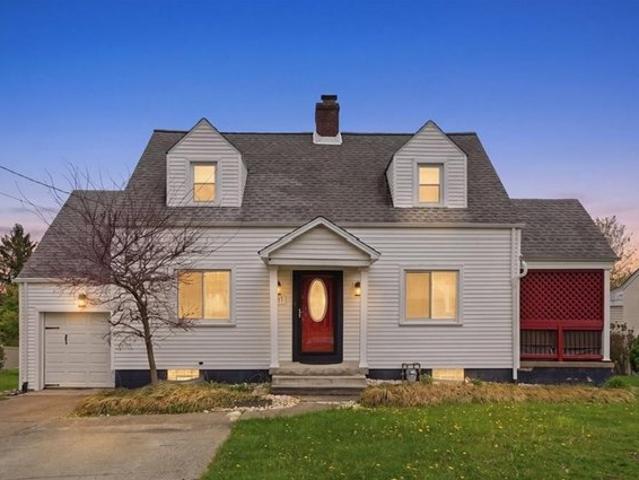 631 Harvey Ave, Greensburg, PA 15601