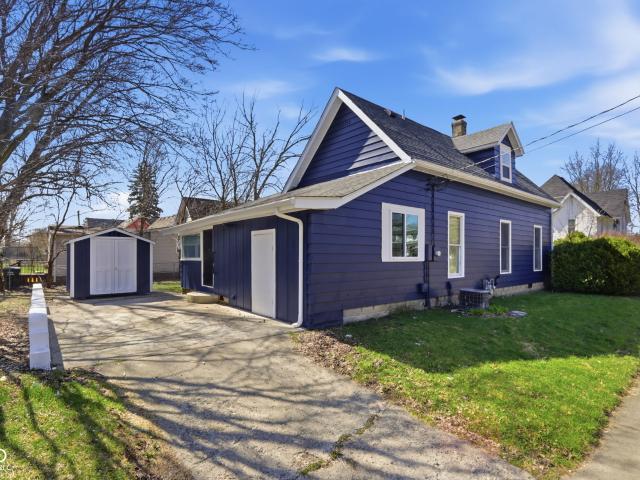 631 N Spring St, Greenfield, IN 46140 | MLS #22088
