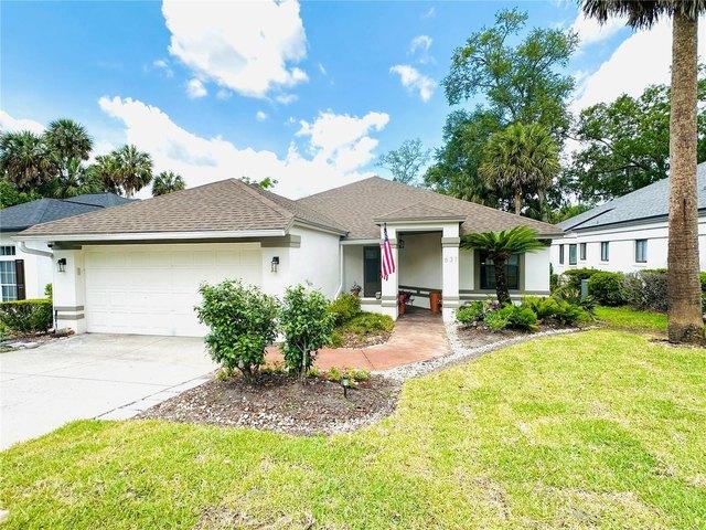 631 Sand Lake Ct, Mount Dora, FL 32757