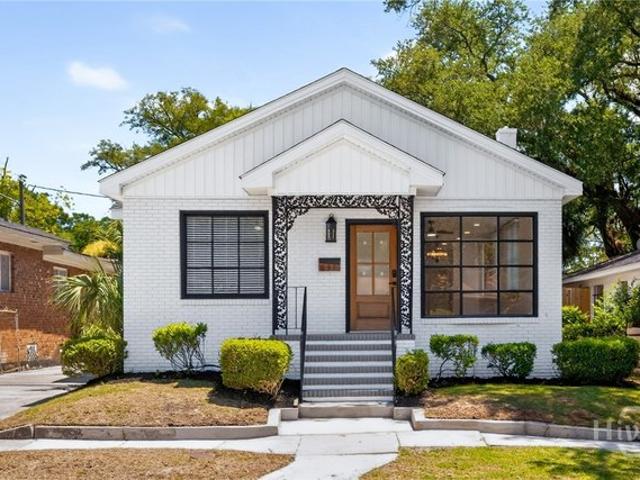 631 W 45th St, Savannah, GA 31405
