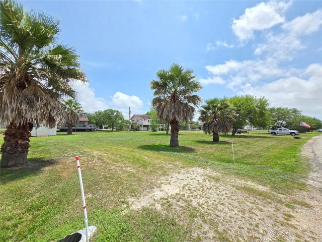 631 W Bayshore Drive