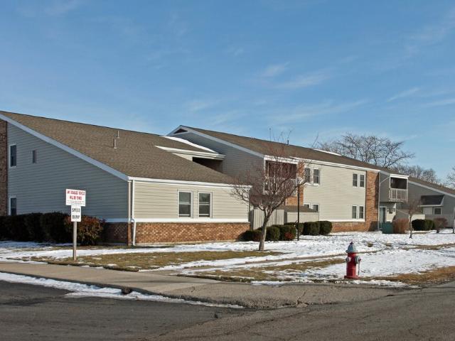 631 W. Sycamore Street, 3 beds, 1 full bath