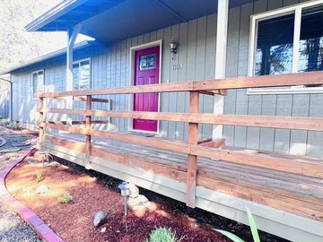 631 Terrace Ln, Sutherlin, OR 97479