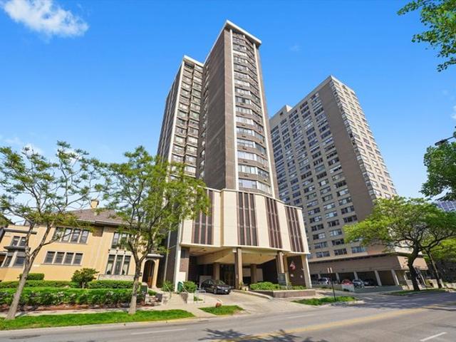 6325 N Sheridan Rd Apt 802, Chicago, IL 60660