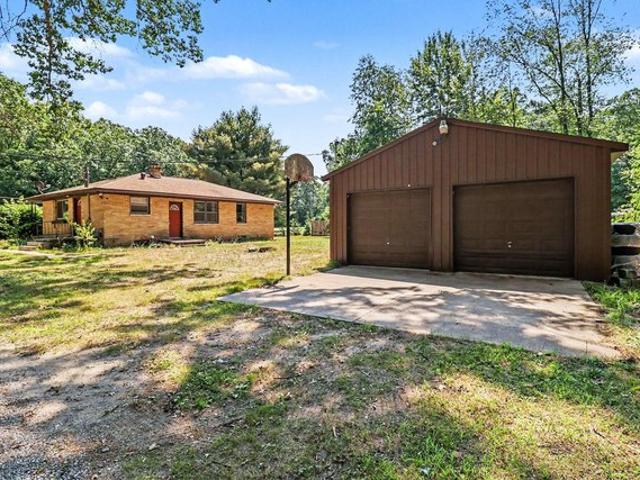 6325 Durham Rd, Whitehall, MI 49461