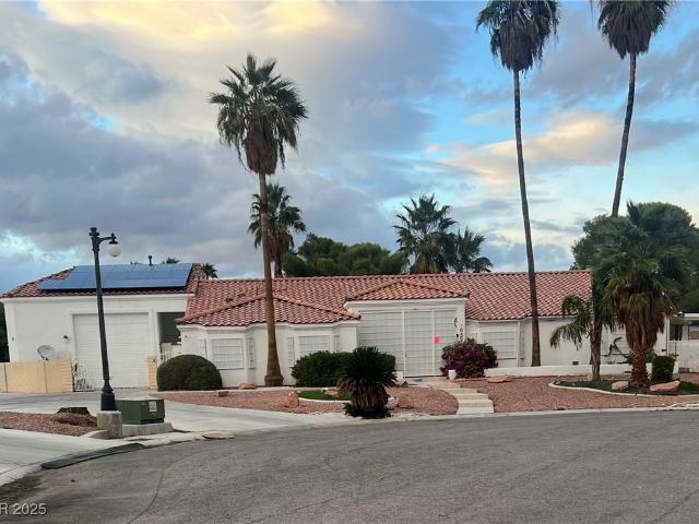 6325 Woodstock Ct, Las Vegas, NV 89118 | MLS #2734
