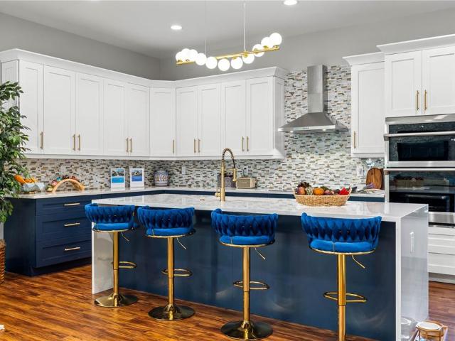 6325 11th Ave S, Gulfport, FL 33707 | MLS #TB8452