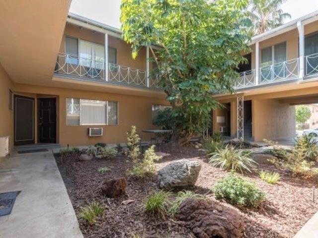 6326 Coldwater Canyon Ave, Los Angeles, CA 91606