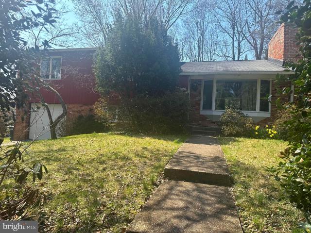 6327 Tone Ct, Bethesda, MD 20817 | MLS #MDMC2223 | Compass