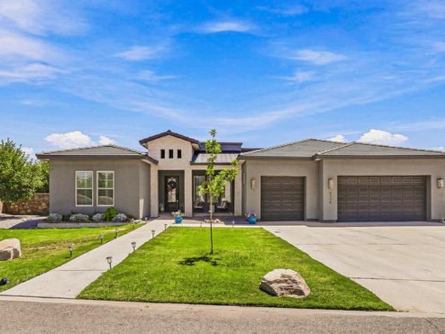 6328 Camino Nogal Dr, El Paso, TX 79932