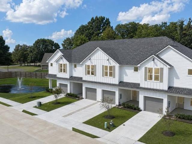 6328 Fallow Dr, Saint George, LA 70809