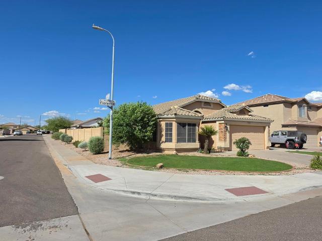 6328 W Florence Ave, Phoenix, AZ 85043 | MLS #7012 | Compass