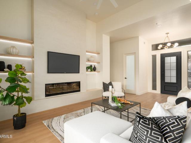 6329 E Evening Glow Dr, Scottsdale, AZ 85266 | Compass