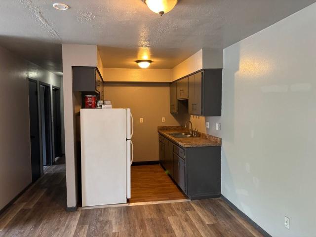 6320 N 91st St 2 Bedroom Apartment for Rent at 6320 N 91st St, Milwaukee, WI 53225 Menomonee River Hills