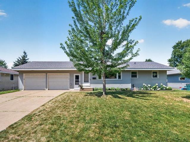 6320 Jackson St NE, Fridley, MN 55432