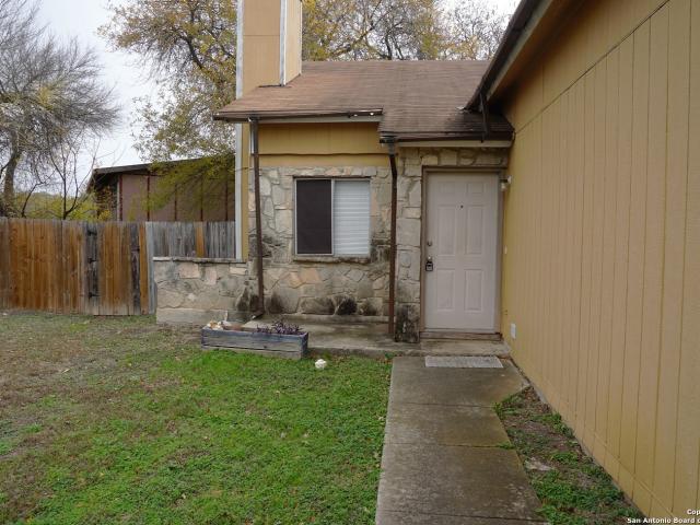 6320 Waddesdon Wood, San Antonio, TX 78233 | MLS #1929 | Compass