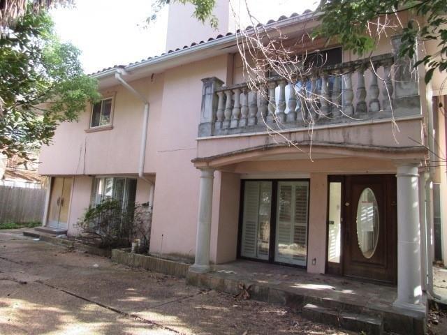 6321 Deerwood Rd, Houston, TX 77057