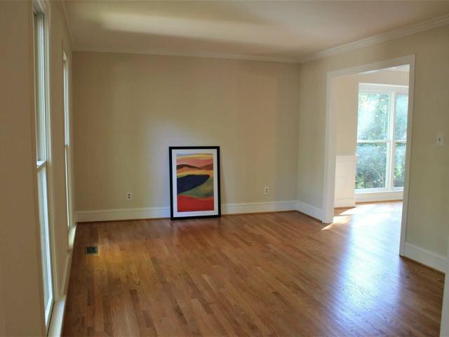 6321 Gainsborough Drive, Raleigh, US, NC