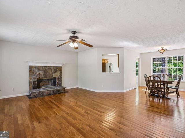 6321 Shady Grove Lane