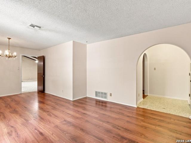 6322 Forest Bend