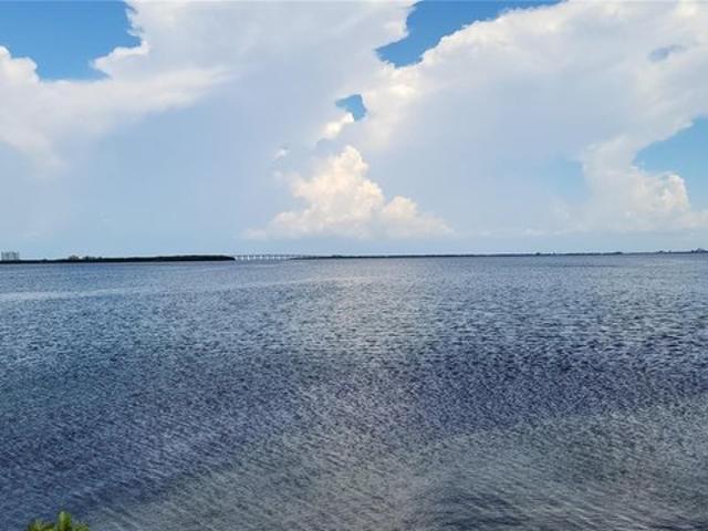 6322 Palma Del Mar Blvd S Apt 106, Saint Petersburg, FL 33715