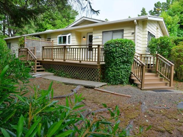 6322 Rhododendron Ave, Gleneden Beach, OR 97388