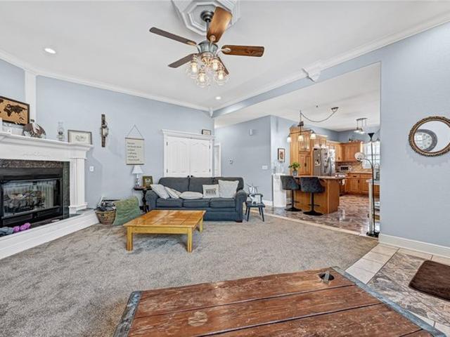 6322 W Milliken Bnd, Fayetteville, AR 72704