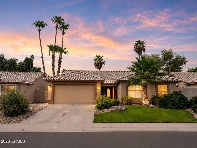 6322 W Potter Dr, Glendale, AZ 85308