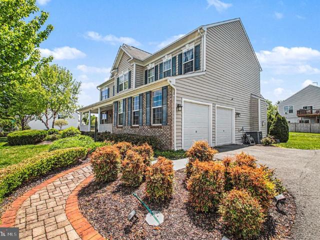 6323 margaret way