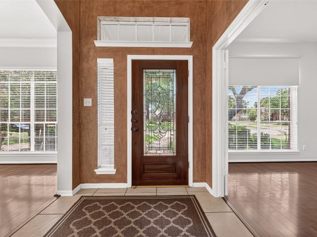 6323 Echo Lakes Lane