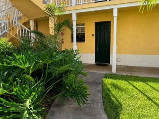 6323 LA Costa Dr Apt B, Boca Raton, FL 33433