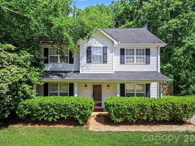 6323 Pine Hollow Dr, Charlotte, NC 28212