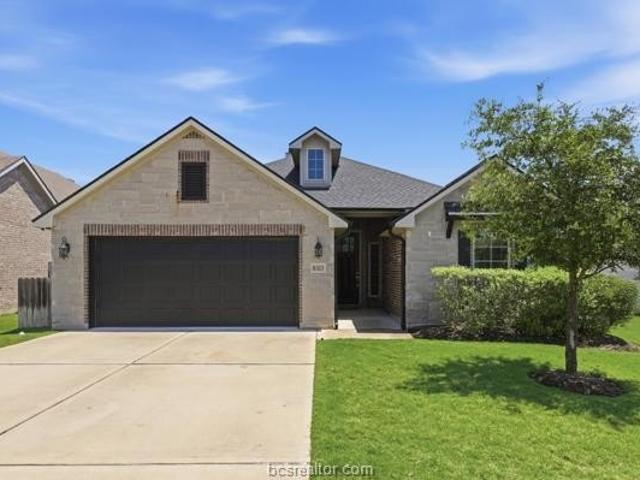 6323 Southern Cross Dr, College Station, TX 77845
