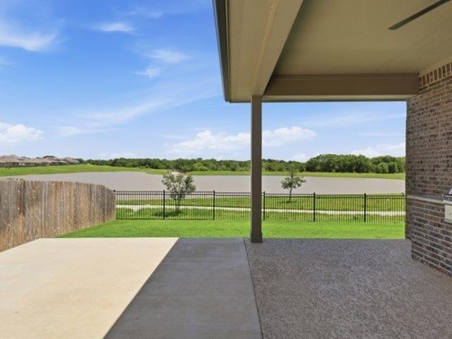 6323 Southern Cross Dr, College Station, TX 77845