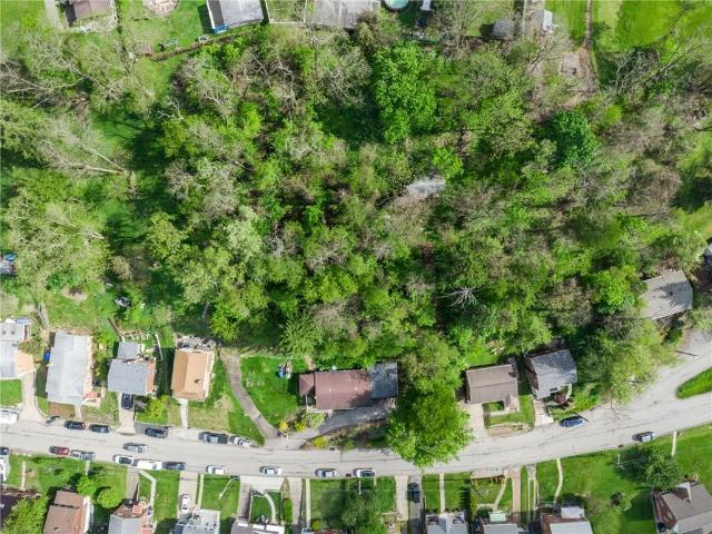 632 Brinwood Ave, Pittsburgh, PA 15227 | MLS #1750 | Compass