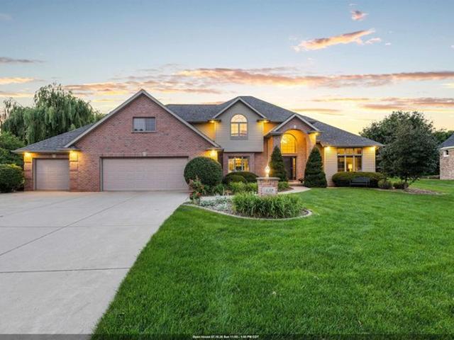 632 Broken Covey Ct, De Pere, WI 54115