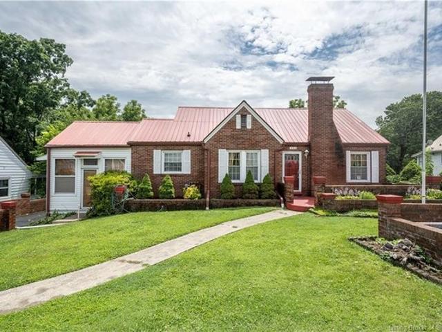 632 E Daisy Ln, New Albany, IN 47150