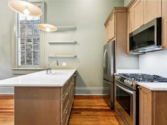 632 Esplanade Avenue # 102