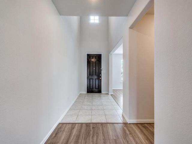 632 Lake Cove Drive