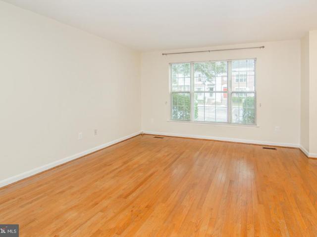 632 Lions Gate Lane