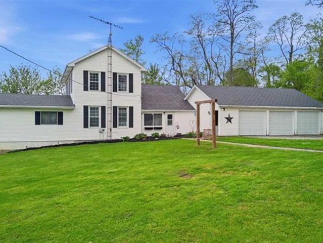 632 N County Road 325 E, Connersville, IN 47331